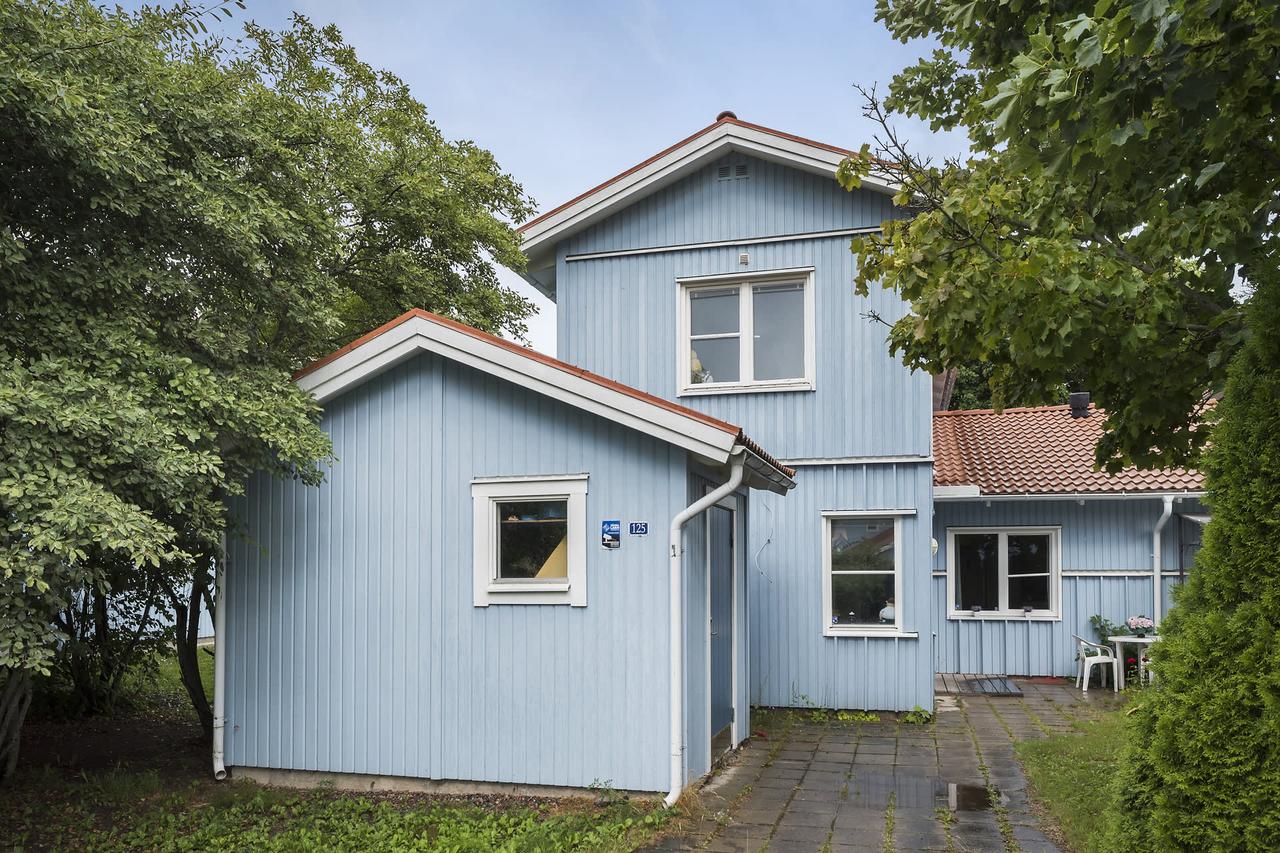 Radhus snart till salu på Stenrösvägen 125, Stenhagen, Uppsala – Booli