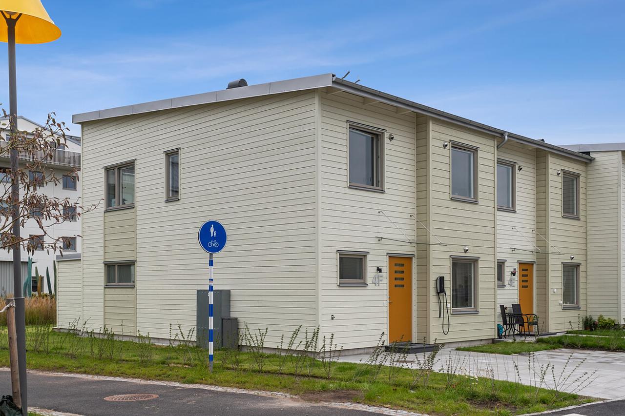 Radhus snart till salu på Sophie Lökviks väg 4F, Gråbo, Lerum – Booli