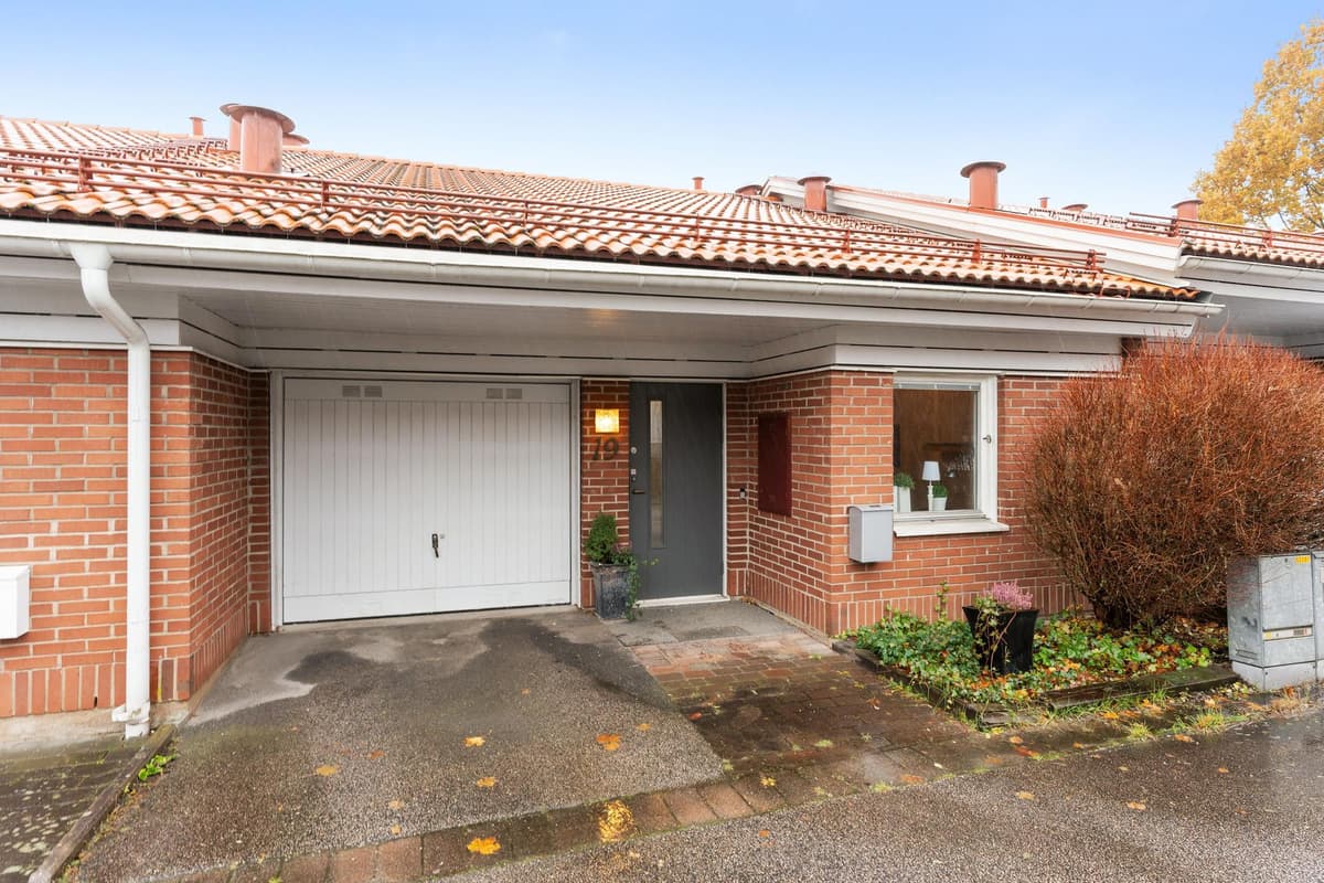 Radhus till salu på Vilegränd 19, Hedvigsborg, Borås – Booli