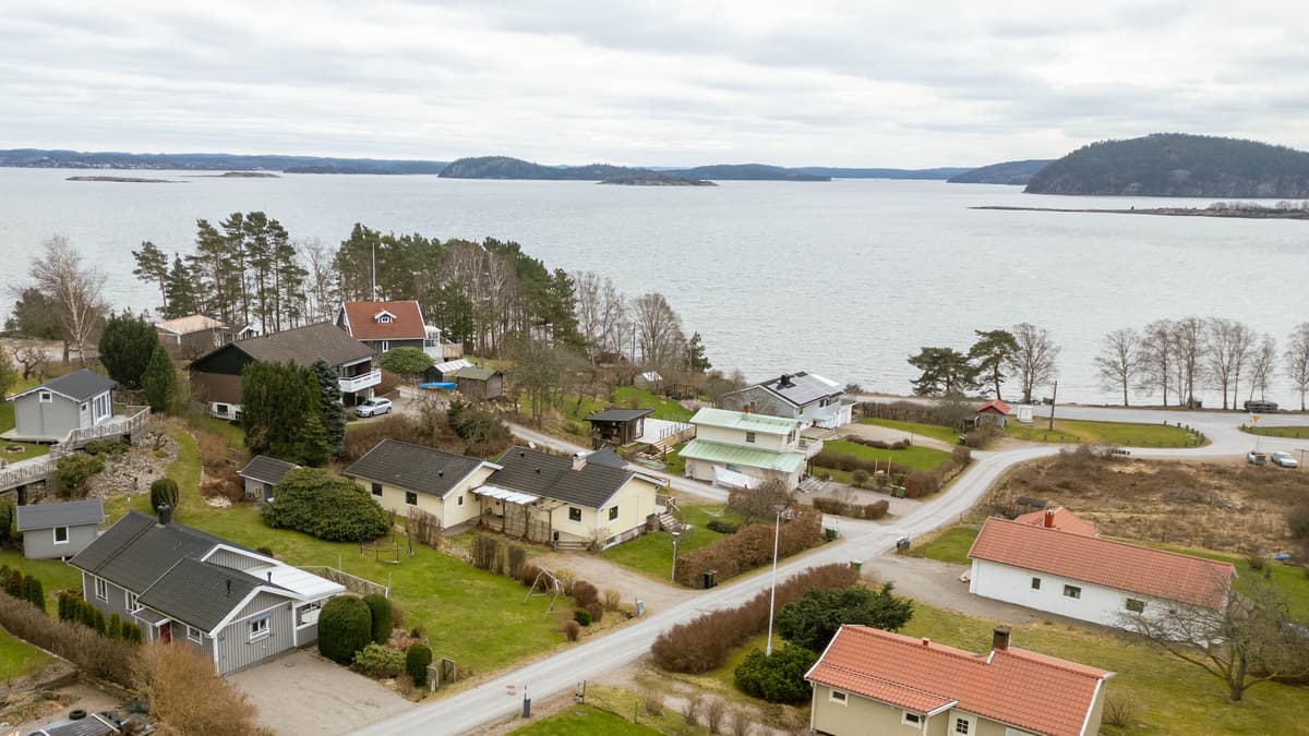 Villa till salu på Östra Lanesundsvägen 18, Lanesund, Uddevalla – Booli