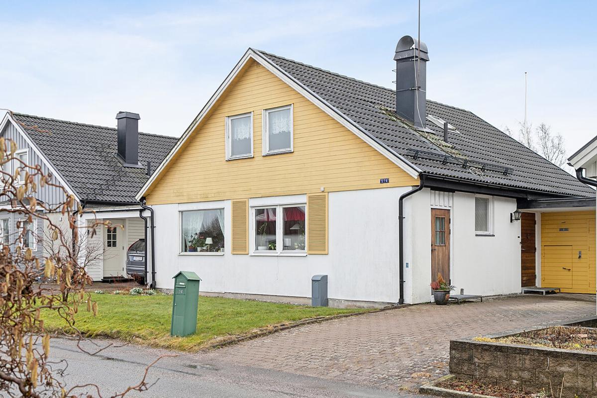 Villa till salu på Betesvägen 14, Gråbo, Lerum – Booli