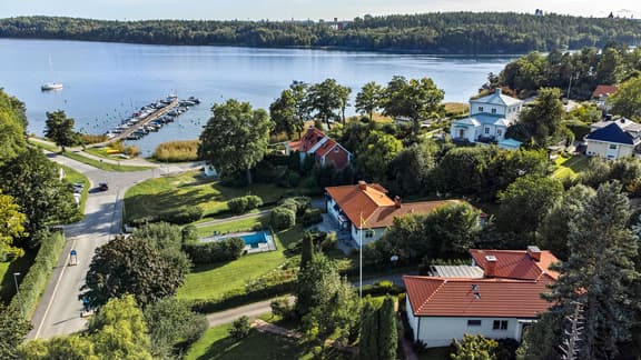 Villor till salu i Danderyd – Booli