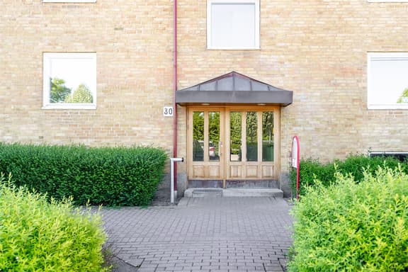 Bostäder till salu i Lomma – Booli