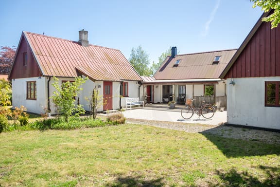 Bostäder till salu i Simrishamn – Booli