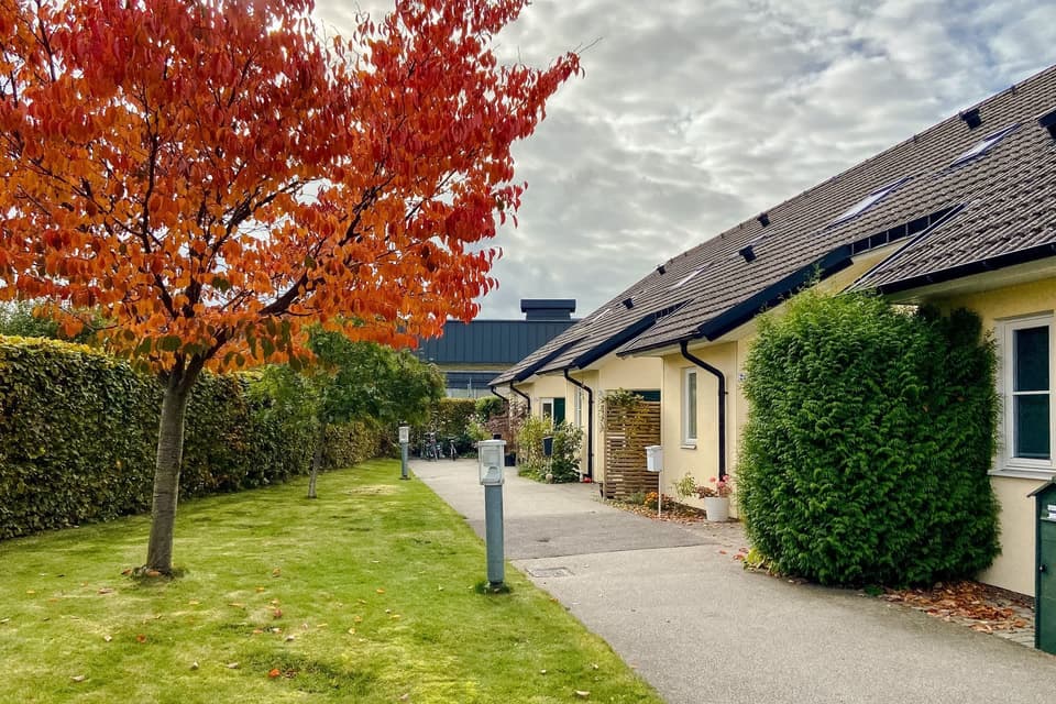 Radhus till salu på Akaciagatan 2L, Lomma, Lomma - Booli.se