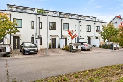 Hus till salu i Halmstads kommun – Booli